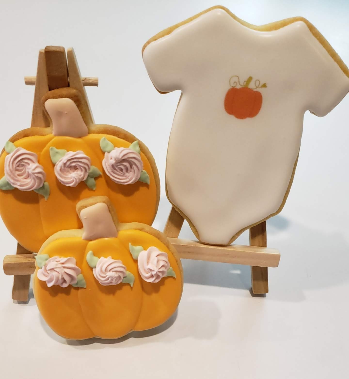 CAMPUS CUSTOM COOKIES – Gourmet cookies we decorate for everything you ...